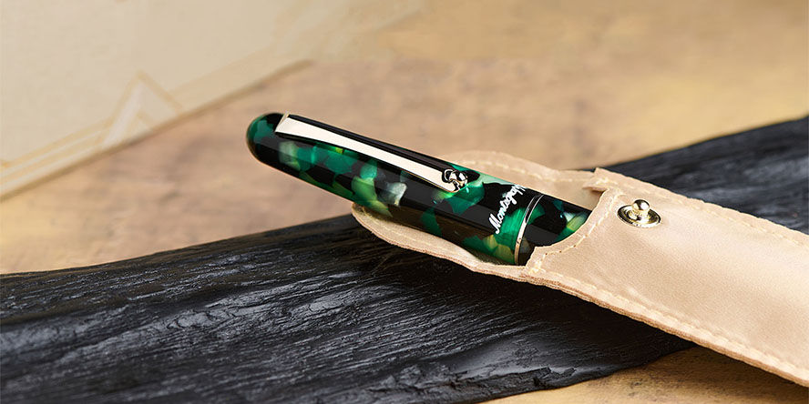 Montegrappa Elmo 01 Fountain Pens