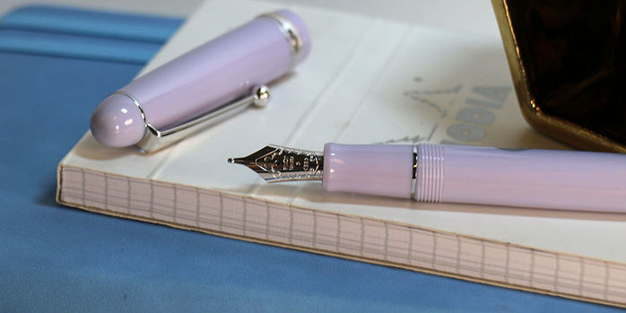 Pilot Custom 74 Lavender Fog | US Exclusive Fountain Pen | Pen Chalet